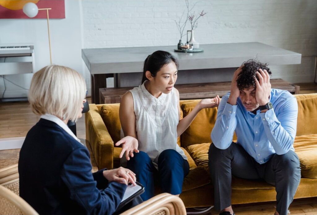 What Is the Dangerous New Drug Isotonitazene? | Rehab Center